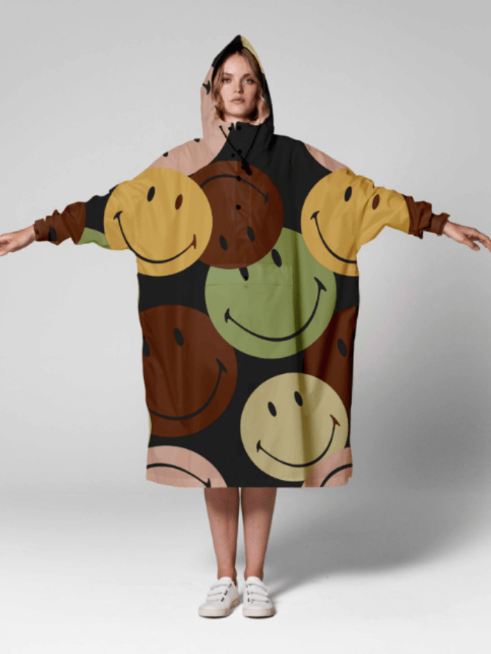 RainKiss Retro x Smiley Rain Poncho – Izzi of Baslow